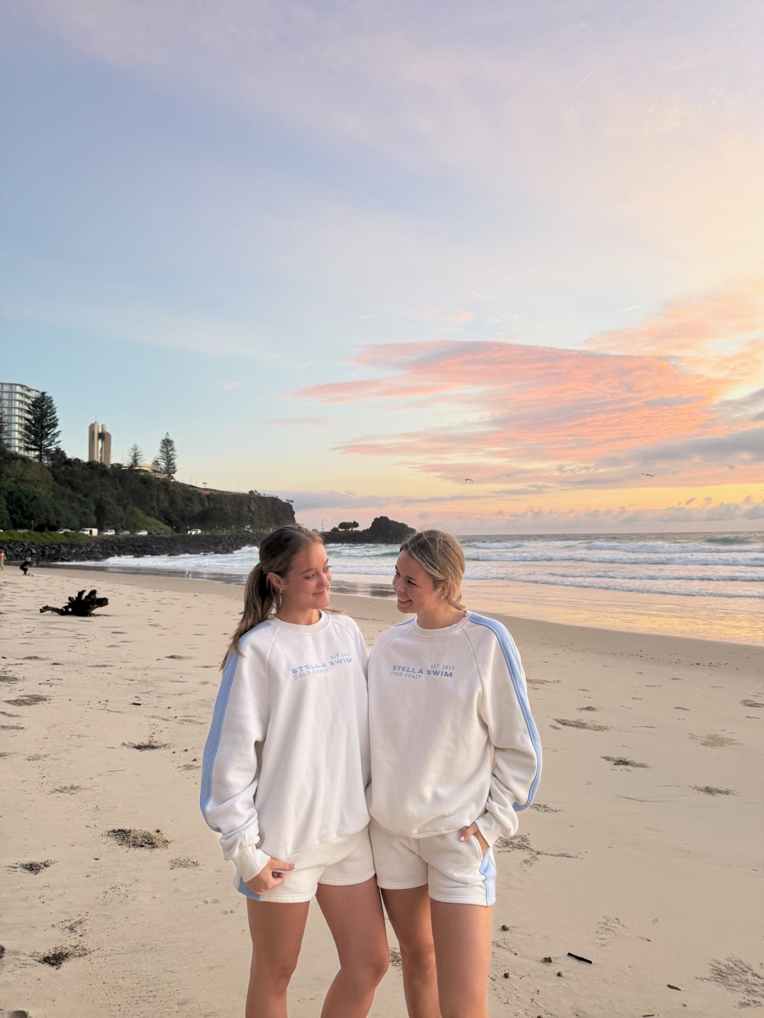 Vintage Crewneck – Stella Swim